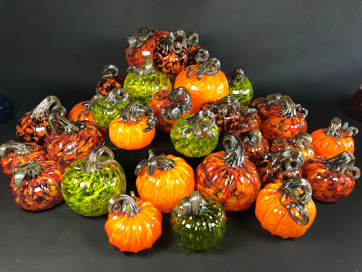 Pumpkins, blown glass, glass sculpture, Seattle glass – Michael Holberg